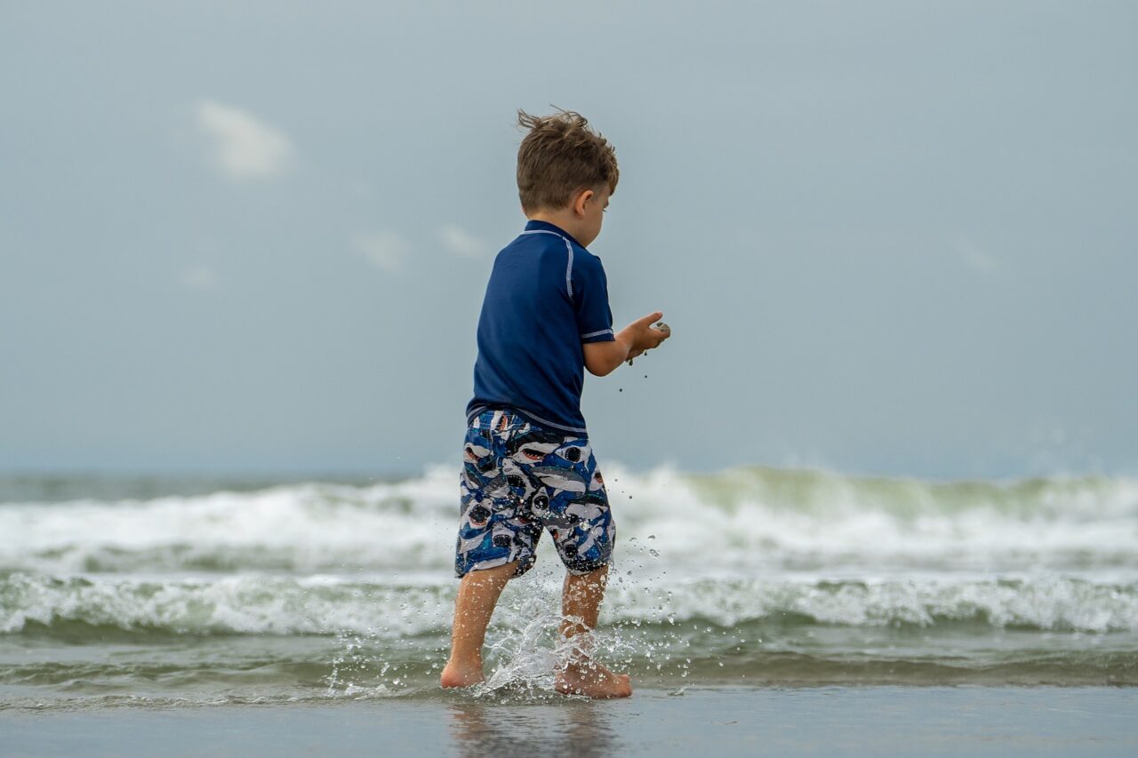 Am Strand im Urlaub - Benimm Dich